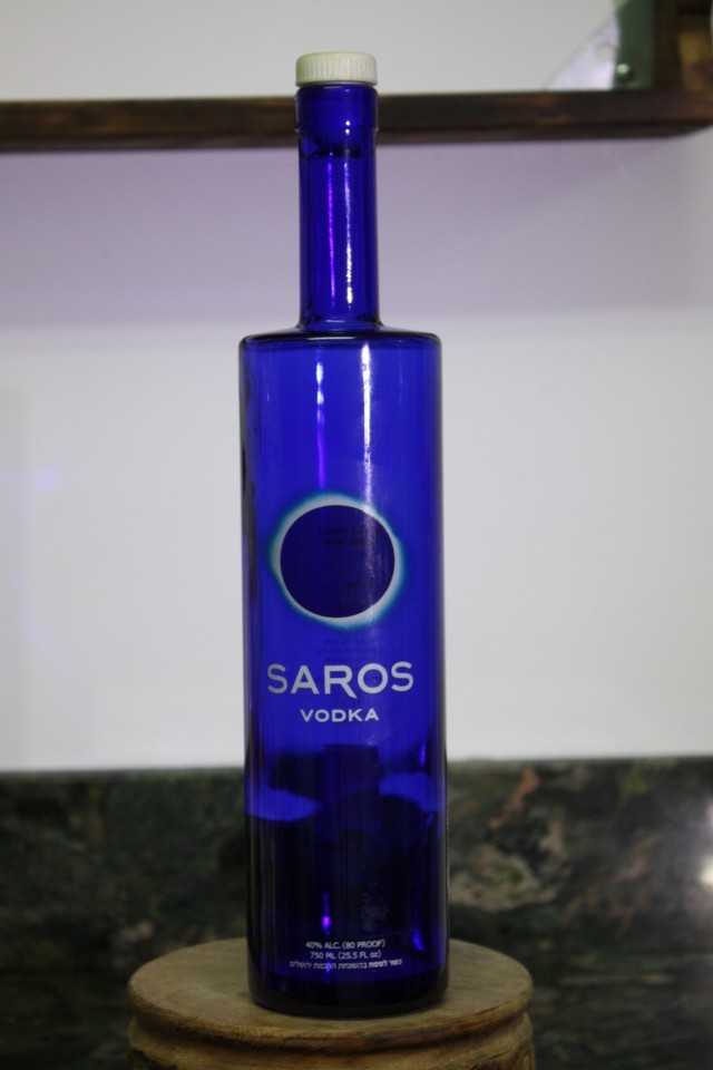 Collectible Bottle Decanter Wine Vodka Beer Whiskey Scotch Soda Milk ...