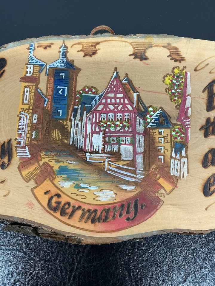 Woodburn Art Handmade Germany Welcome To The Smiths Family Martin ...