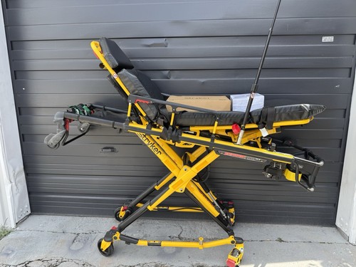 Stryker Power Pro XT 6506 2019 1.7HR 700lb Ambulance Stretcher MX Cot ...