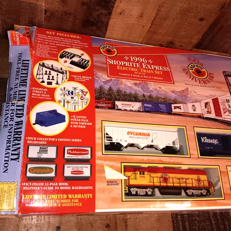 VINTAGE 1996 SHOPRITE EXPRESS ELECTRIC HO SCALE RAILROAD TRAIN SET ...