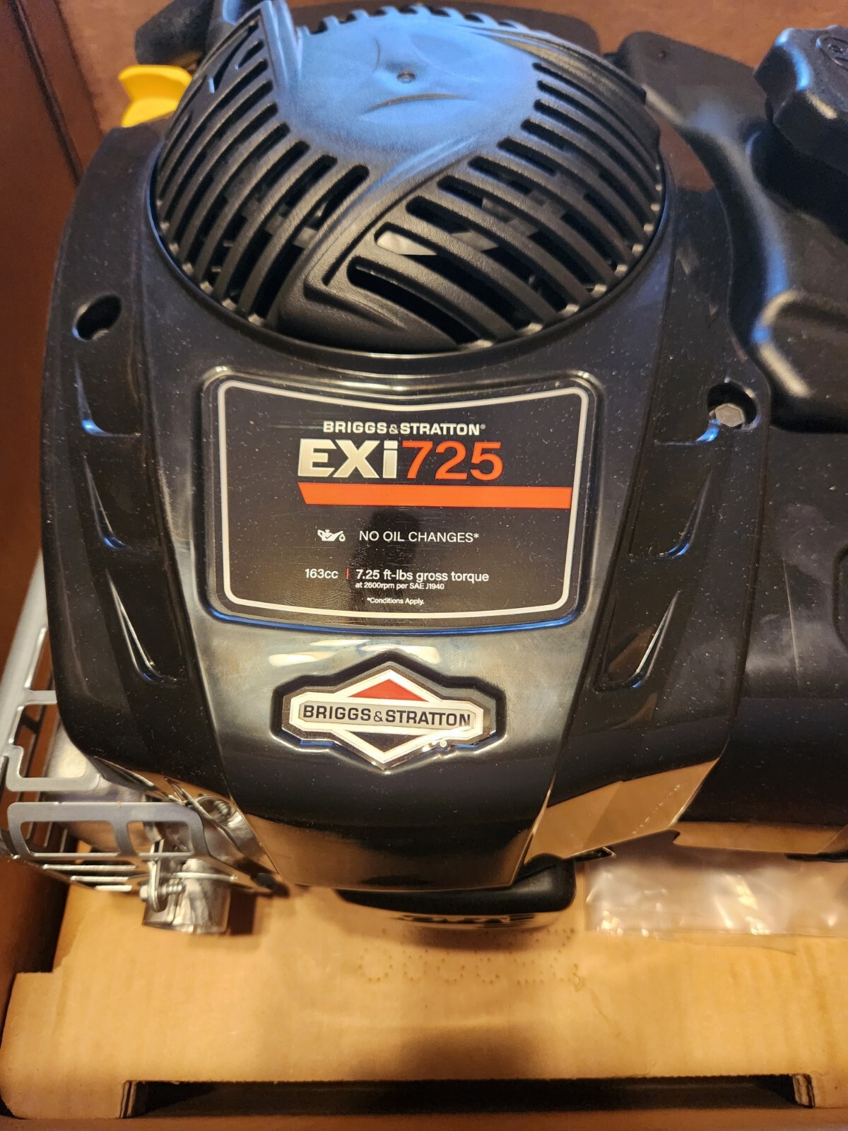 Briggs & Stratton 725 EXI Series Engine 104m02-0020-f1 27a for sale ...