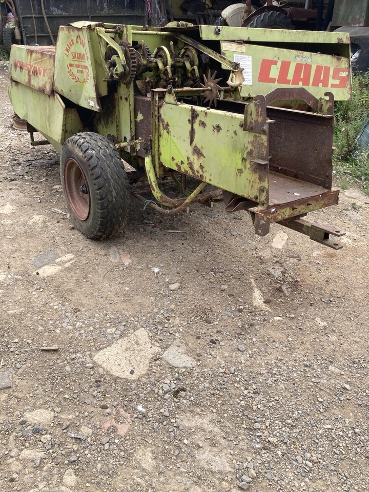 Claas Constant Conventional Small Hay Straw Baler Farm Tractor Harvest ...