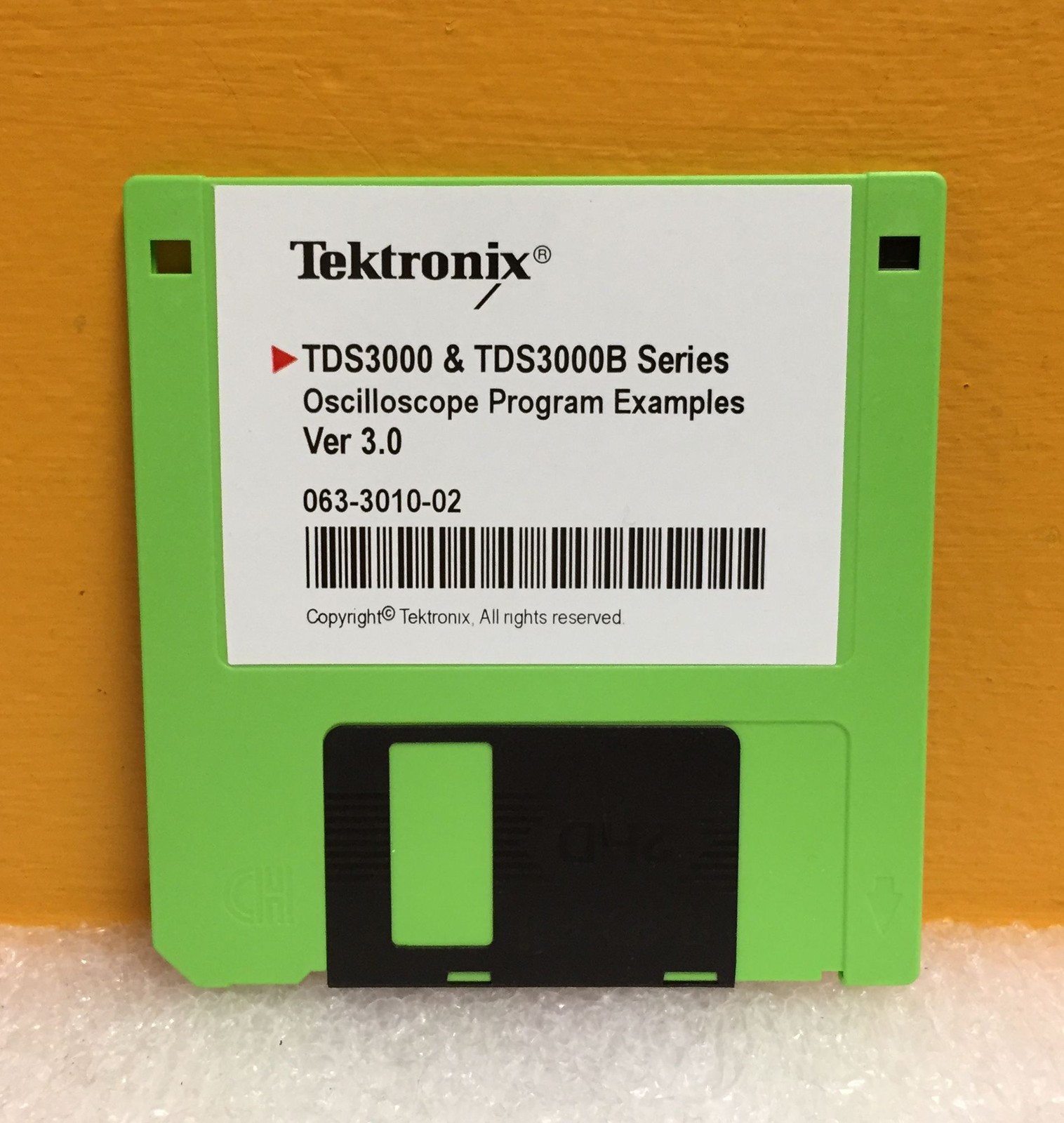 Tektronix 063-3010-02 Ver: 3.0 TDS3000 & TDS3000B Programming Examples ...