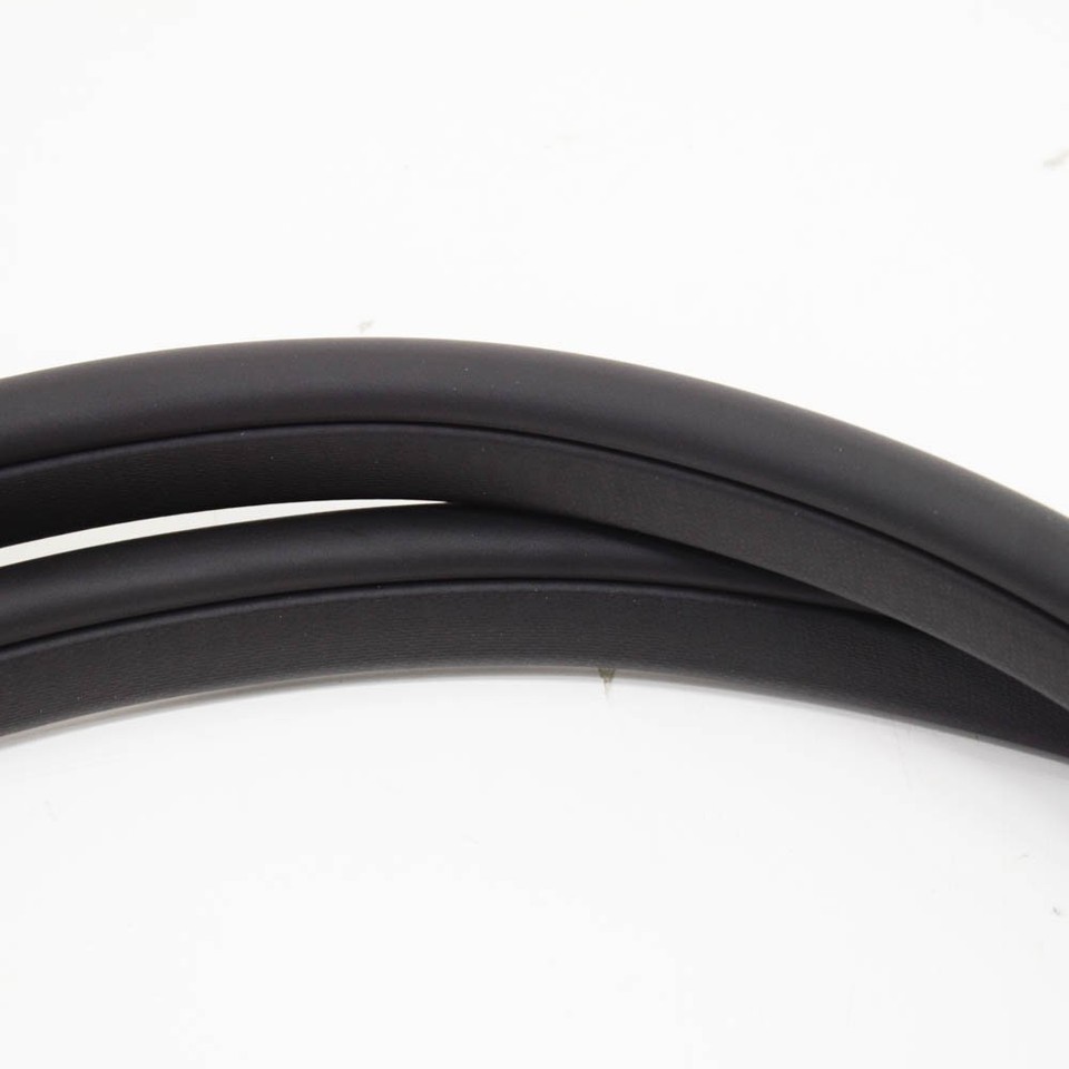MERCEDES-BENZ GLA X156 Front Door Rubber Seal A1566920076 New Genuine ...
