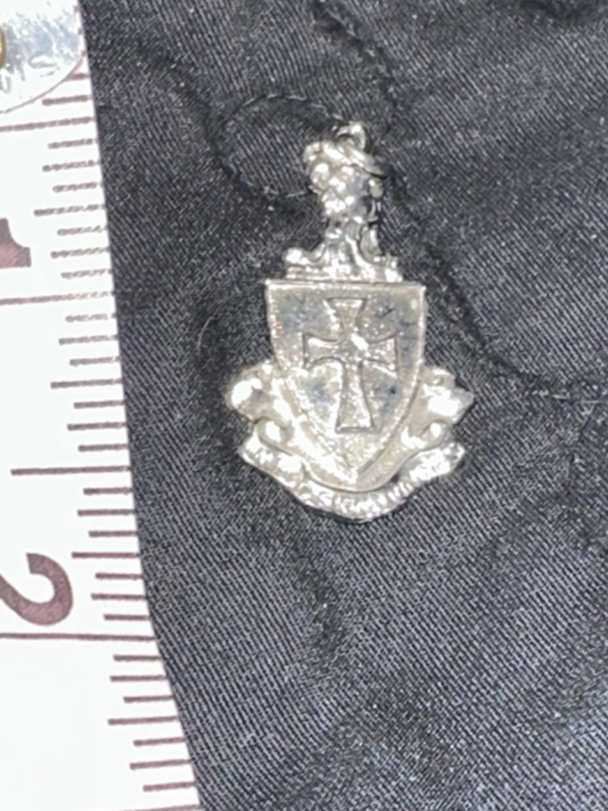 VINTAGE Sigma Chi fraternity large crest pendant / charm, 1 1/4" tall ...