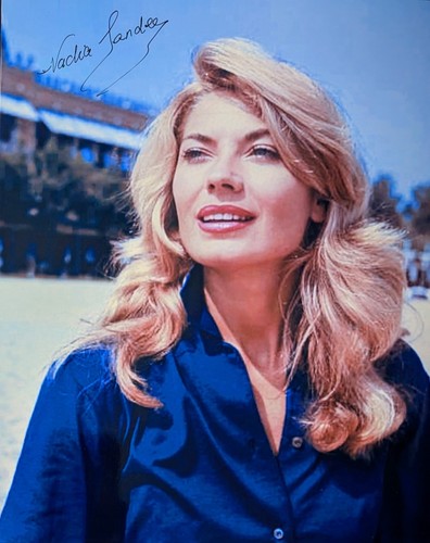 NADIA SANDERS Signed/Autographed 8x10 Photograph | eBay