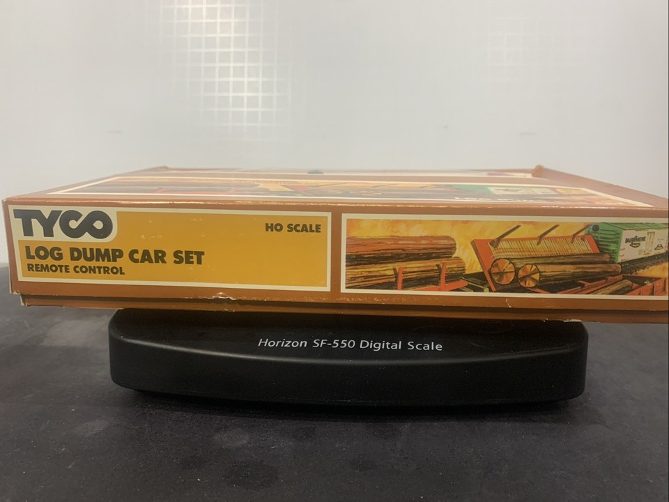 HO Scale Remote Control Log Dump Car Set T-926 W/Logs Operating Tyco ...