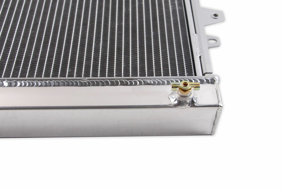 3 ROWS ALUMINUM RADIATOR FOR 1984-1995 Toyota 4Runner Pickup DLX SR5 2 ...