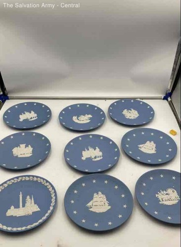 Wedgwood Blue White Jasperware Stars Christmas America Collector Plates ...