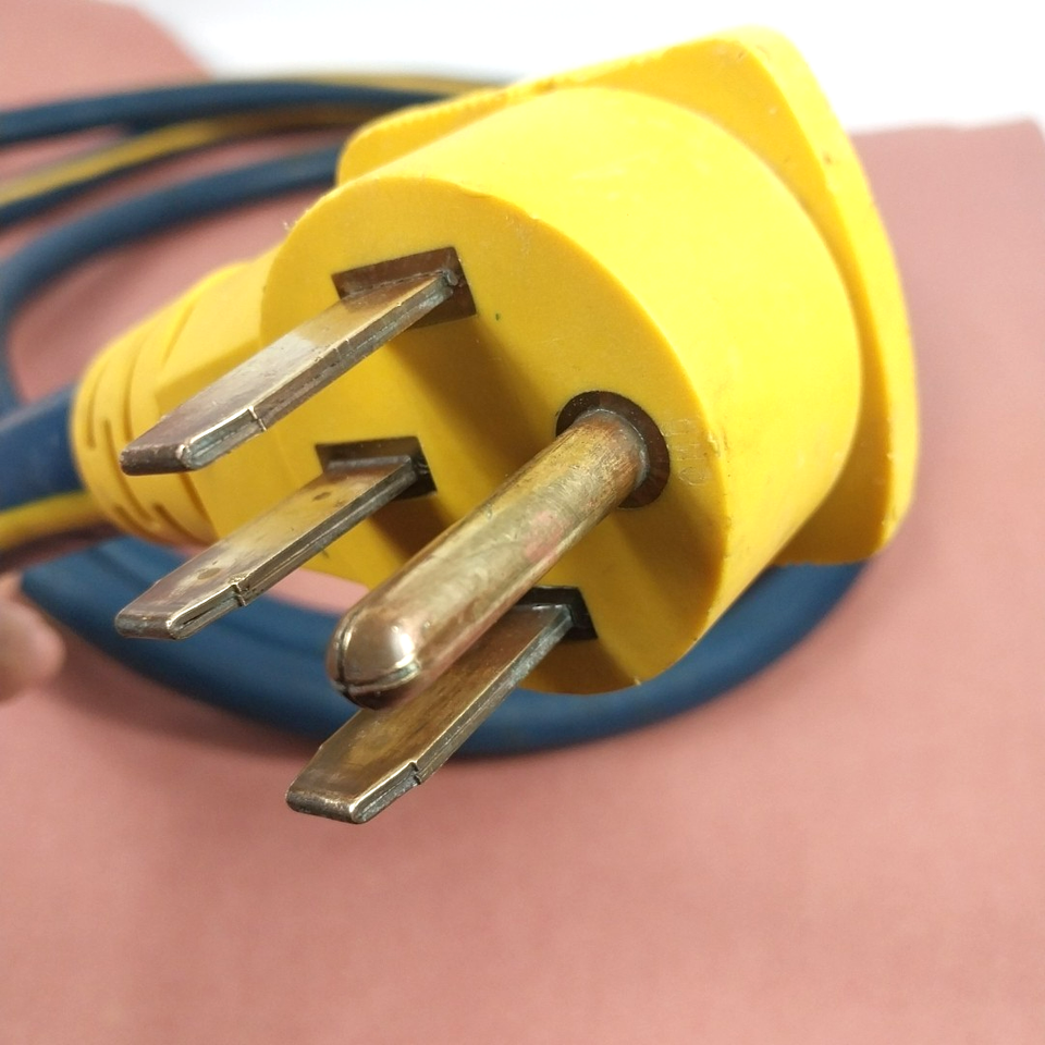 RV 50 Amp Power Extension Cord Heavy Duty Yellow Plug 6/3 Used 15 feet ...