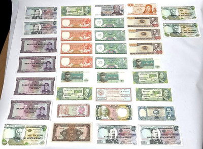Large Assorted Various Lot of Uncirculated World Currency Paper Money ...
