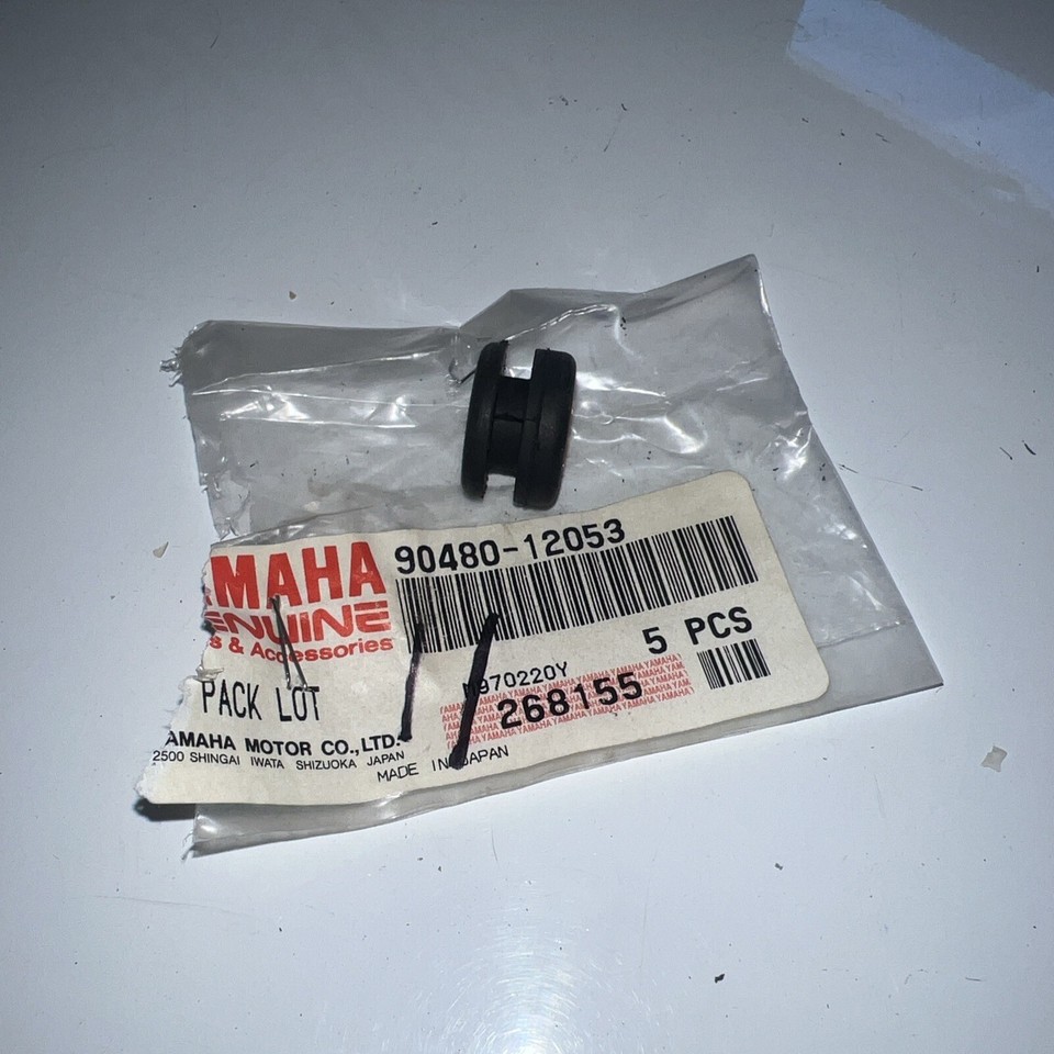 GENUINE OEM YAMAHA RUBBER GROMMET 90480-12053-00 | eBay
