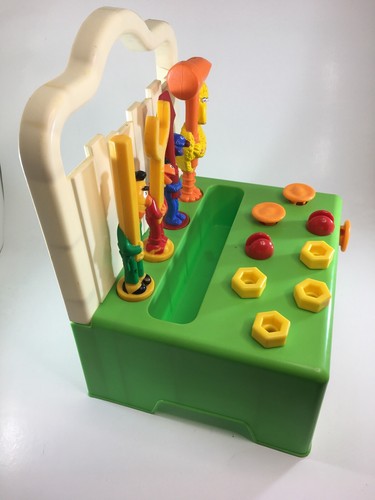 VINTAGE PLAYSKOOL SESAME STREET WORKBENCH 1985 | eBay