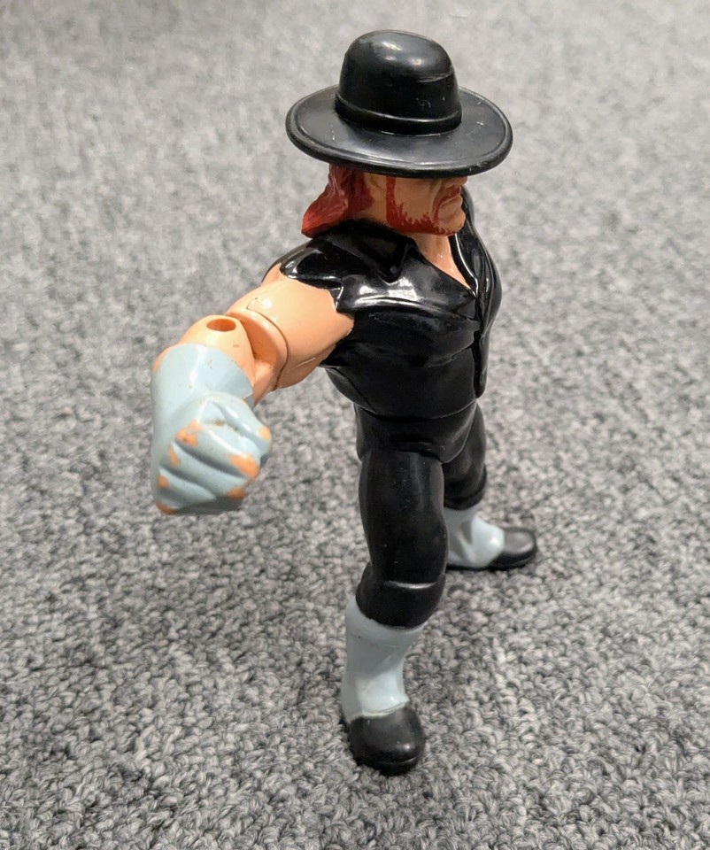 WWF Hasbro The Undertaker Action Figure 1992 Series 4 WWE Pro Wrestling ...