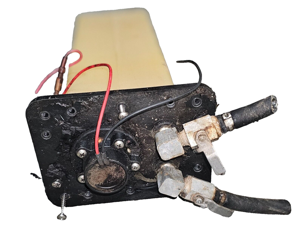 Yamaha LS2000 LS 2000 fuel gas tank baffle sender pump suction pipe box ...