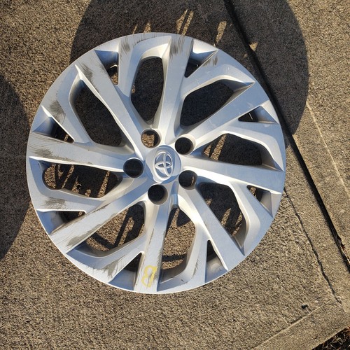 Factory Toyota Corolla Hubcap Wheel Cover Hub Cap 2017 2018 2019 16 ...