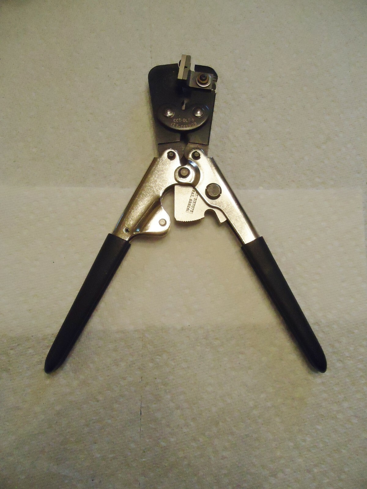 ITT-CANNON CONNECTORS CRIMP TOOL MODEL # CCT-DLT-1 28-32, 995-0002-084 ...