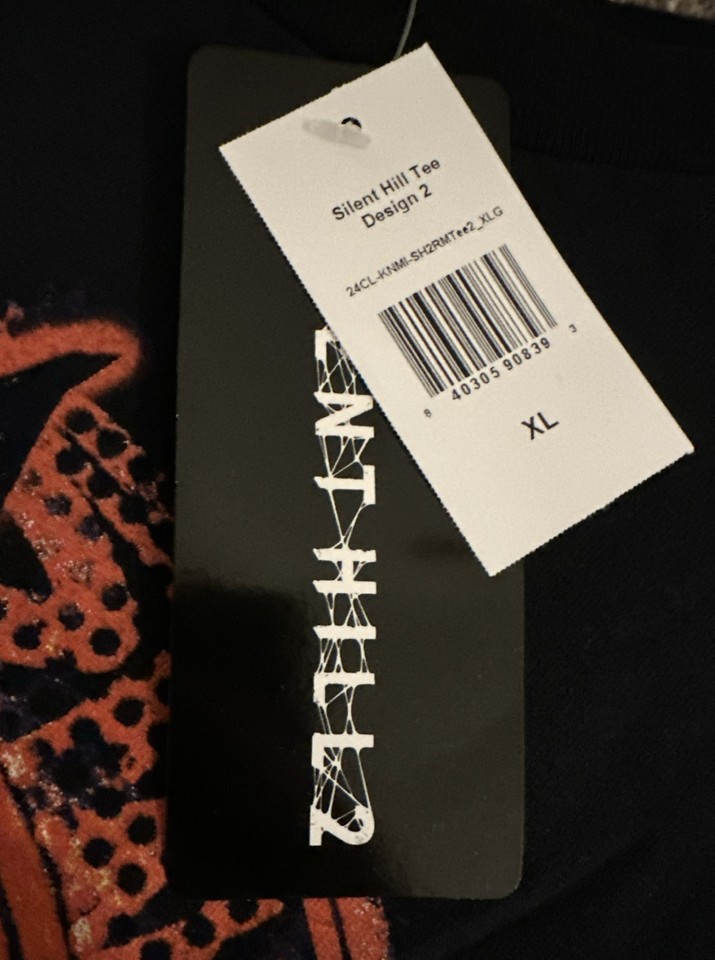 Silent Hill 2 Pyramid Head XL Shirt Official Konami Geeknet NWT | eBay