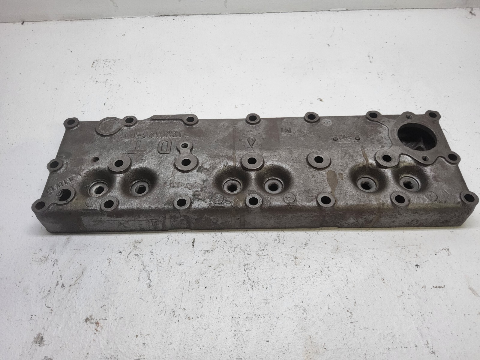 Dodge 1320136-1 230 Flat Head Cylinder Head Straight 6 Cylinder for ...