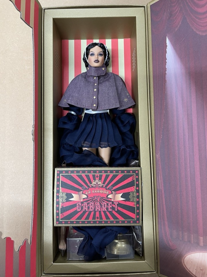 CLAIRVOYANTE RAYNA AHMADI DRESSED DOLL 2025 INTEGRITY TOYS LE CIRQUE ...