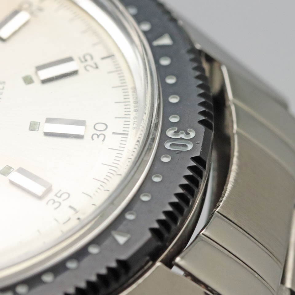 s-l1200.jpg s-l1200.jpg