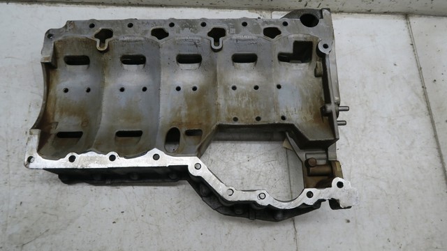 VOLKSWAGEN 2.5L UPPER OIL PAN 07K103603B 07K 103 603 B ZZ for sale ...