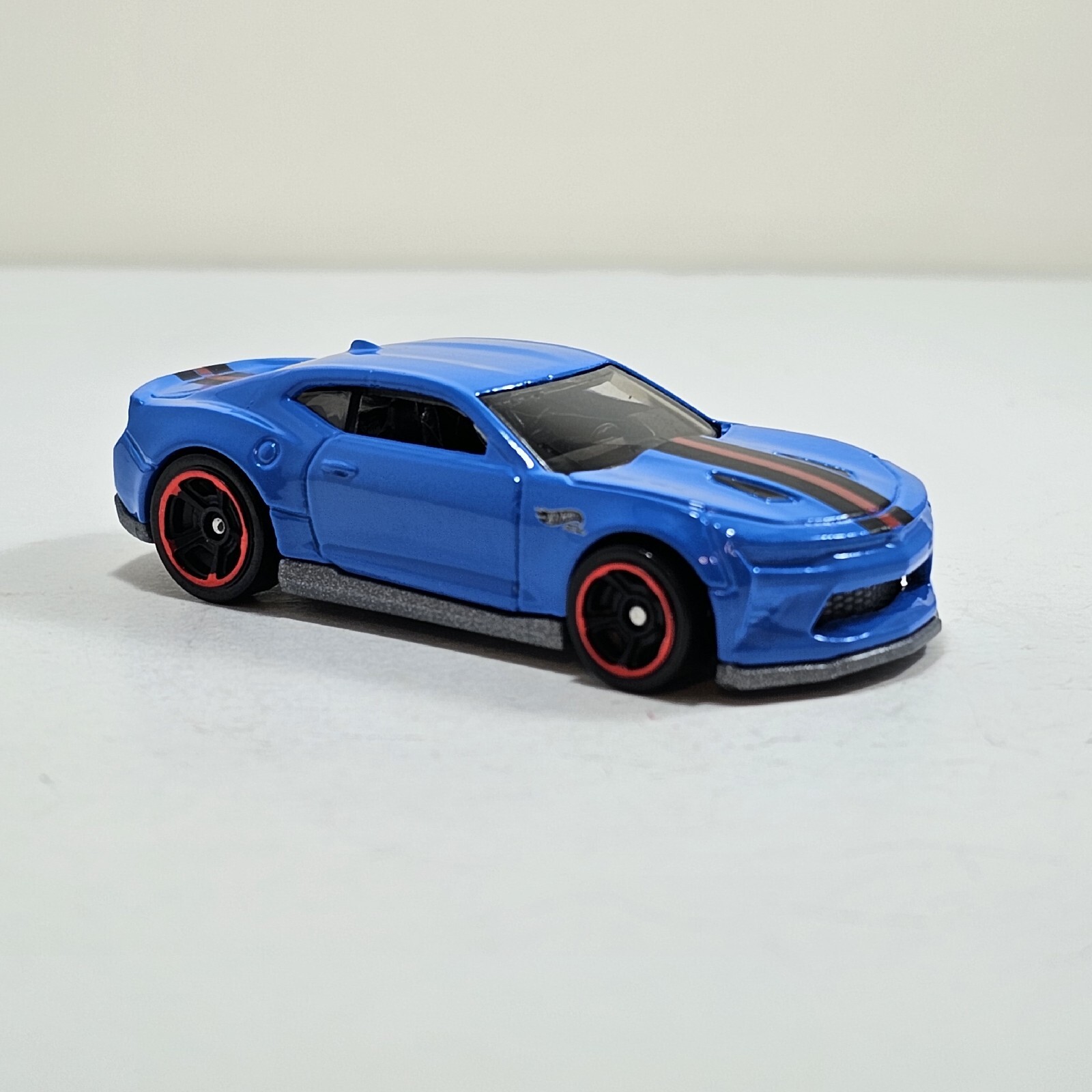 2018 Hot Wheels Chevrolet Camaro SS Blue 1/64 Loose | eBay
