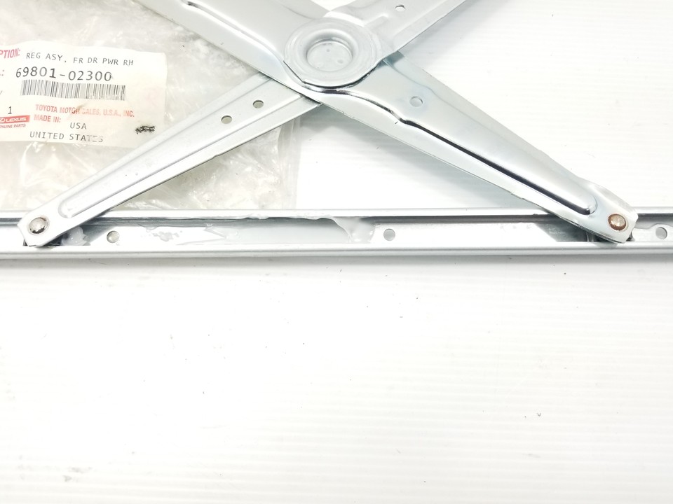Genuine OEM Toyota 69801-02300 Frt RH Window Regulator Corolla ...