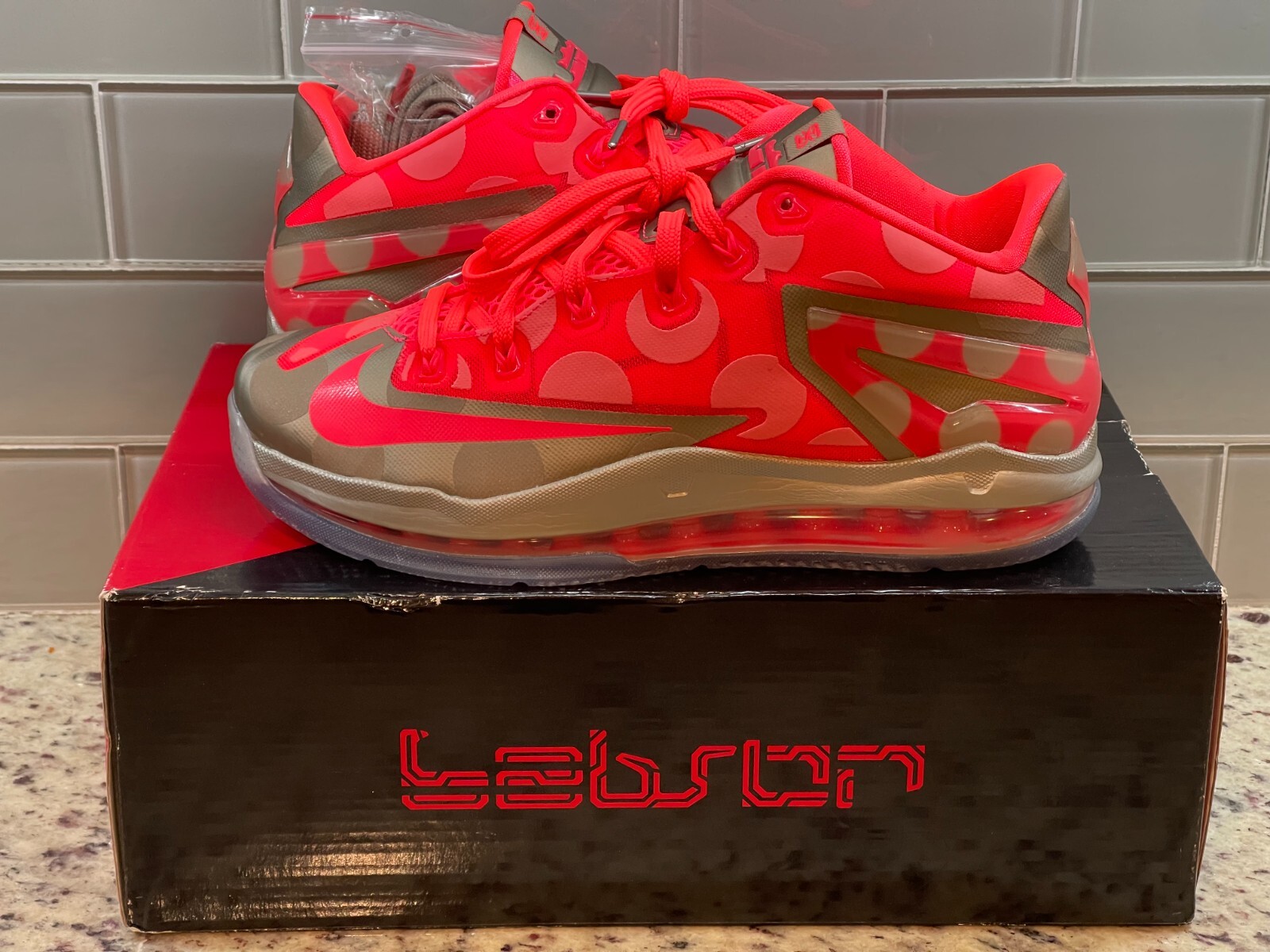 Nike LeBron 11 Low Maison Collection 2014 - Lighlty w… - Gem