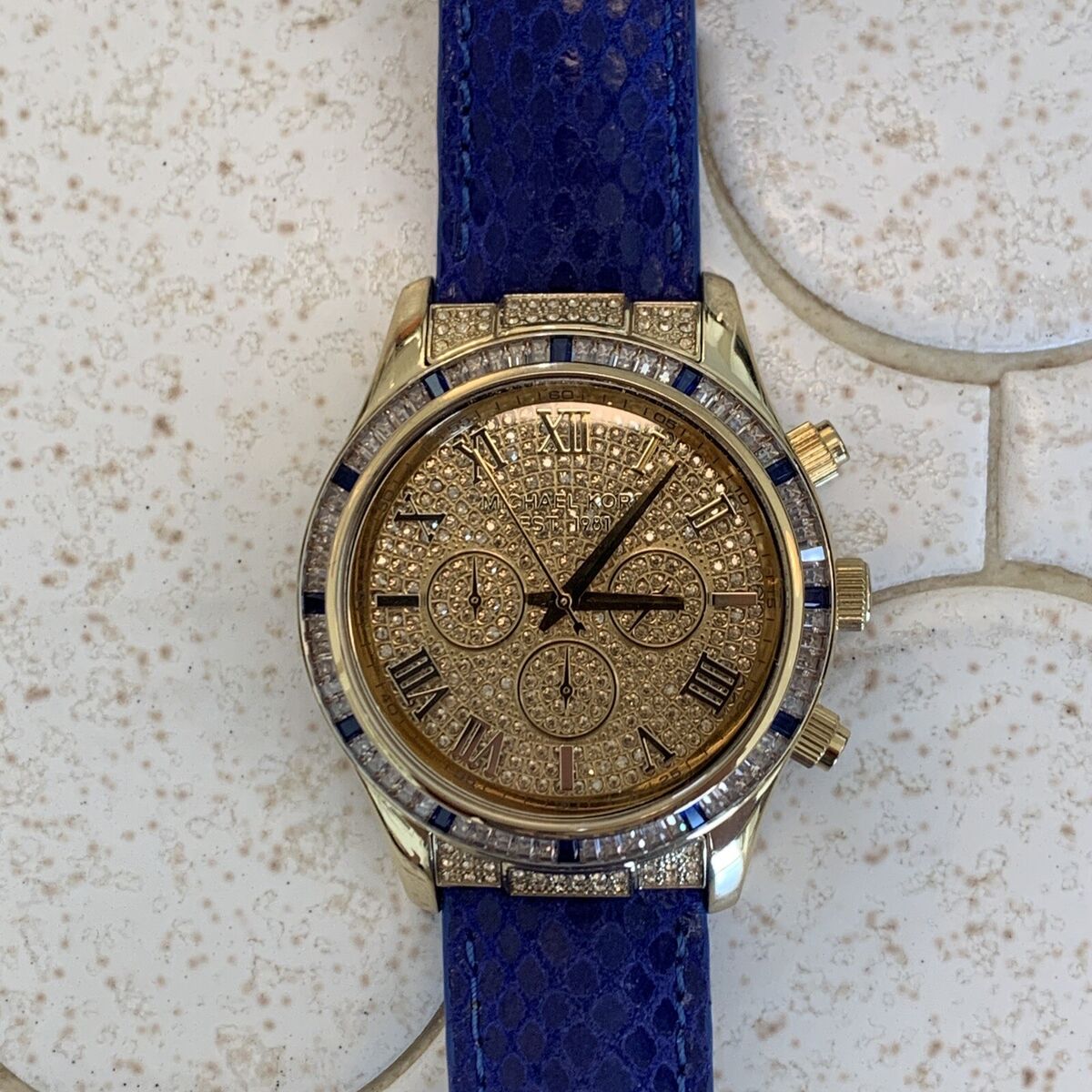 Michael Kors MK2311 Glitz Layton Blue Snakeskin Gold Tone Michael Kors MK2311 Glitz Layton Blue Snakeskin Gold Tone