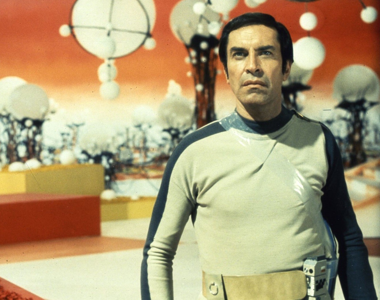 Martin Landau in Classic TV Show SPACE 1999 Publicity Picture Photo ...