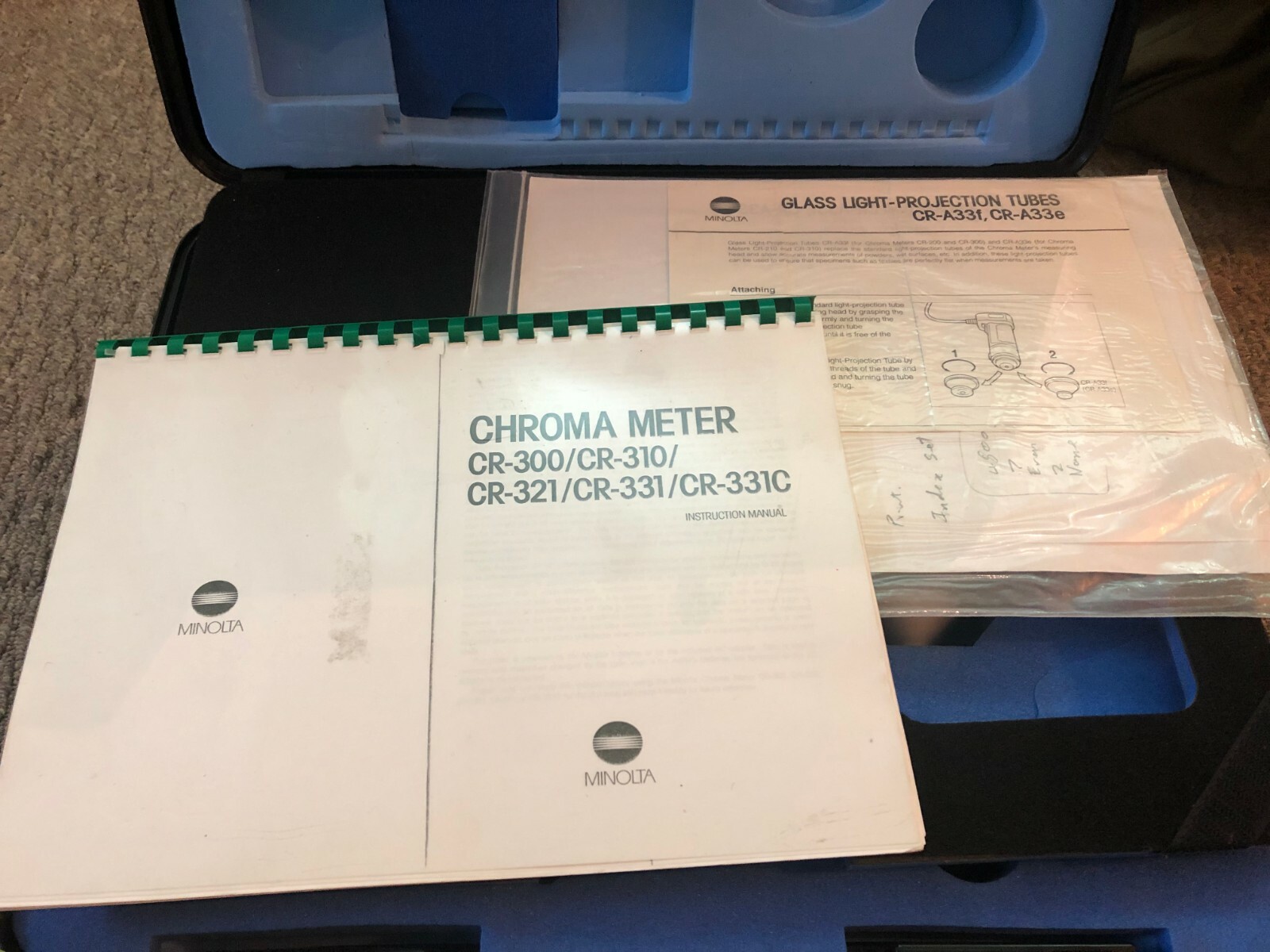 Konica Minolta Chroma meter CR-300 color light meter W/ DP-301 Data ...