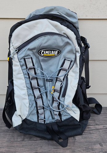 Camelback Rim Runner Hydration Pack Backpack Hiking Outdoors No Bladder ...