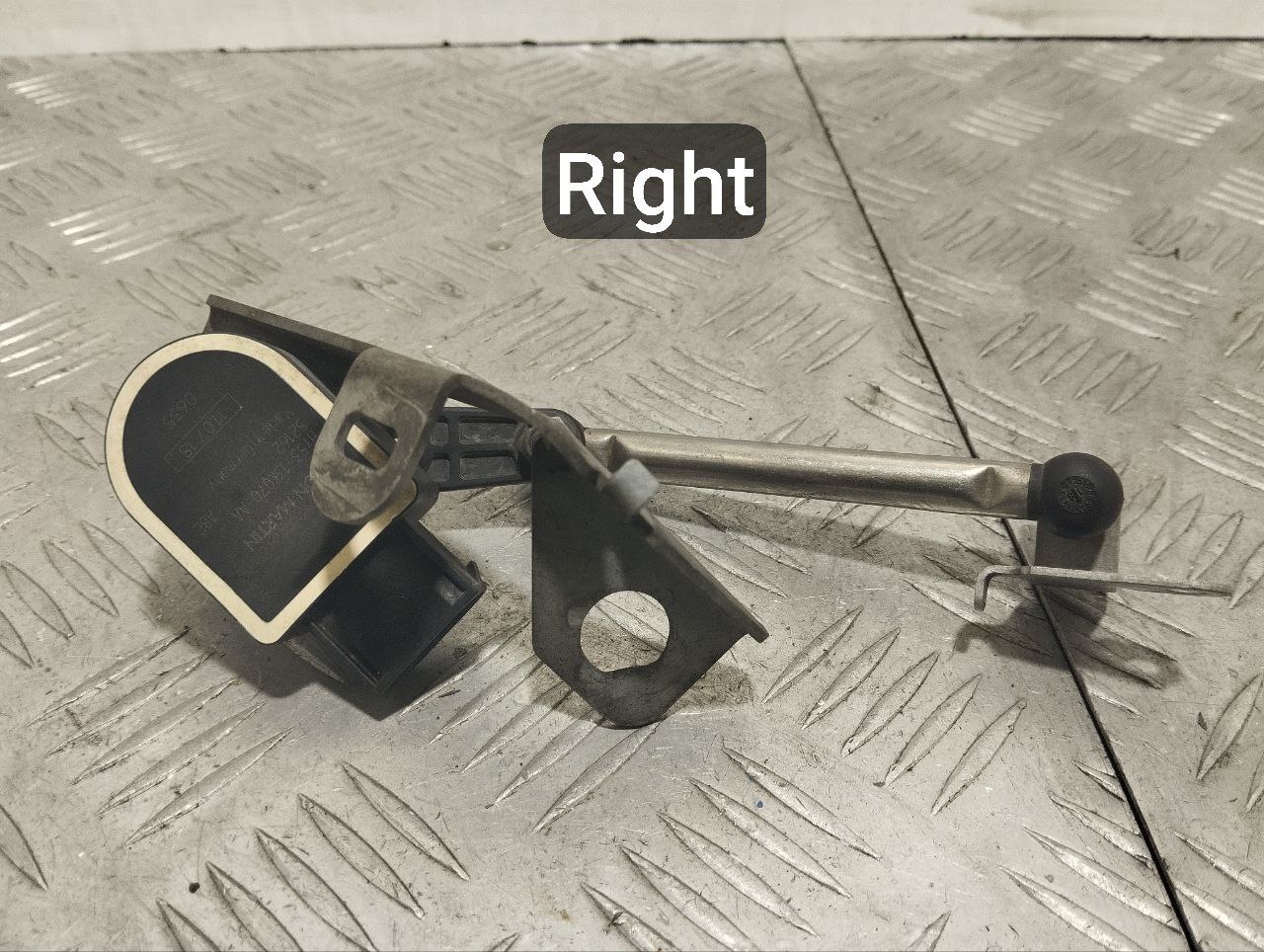 Aston Martin HY5313K070AA, HY53-13K070-AA DB11 (AM5) 2019 Control unit ...