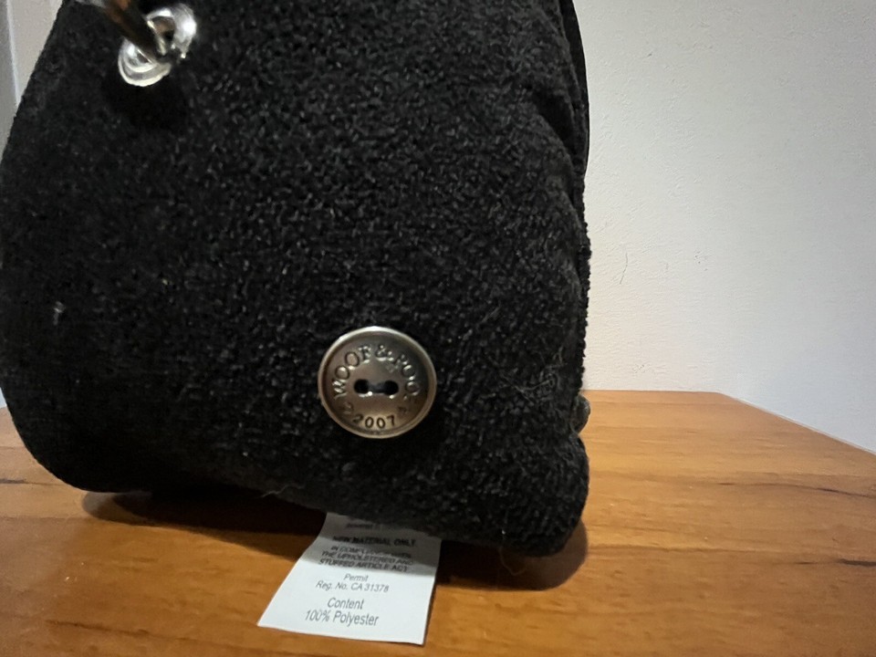 Woof & Poof Musical Collectible Plush Girl Penguin Holiday Stuffed ...