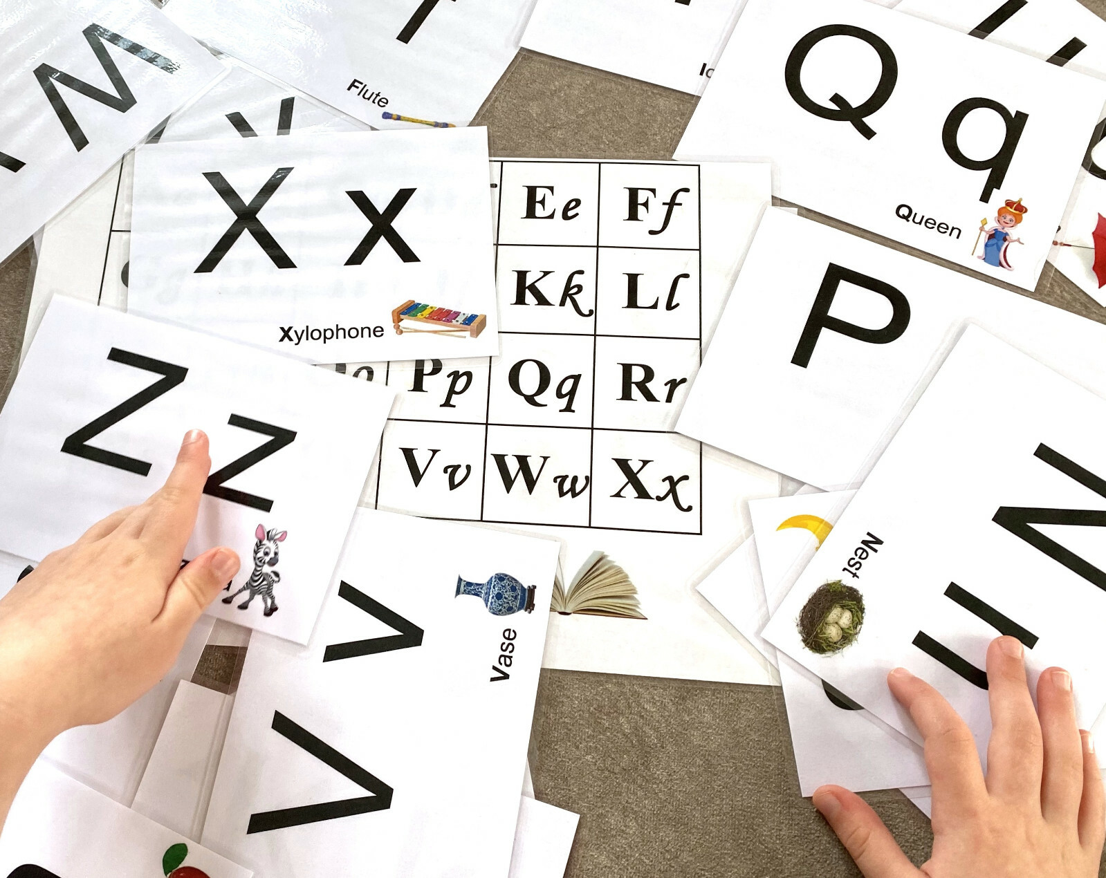 Large Alphabet Flash Cards Capital Lower Case Letters & Words & Pics ...