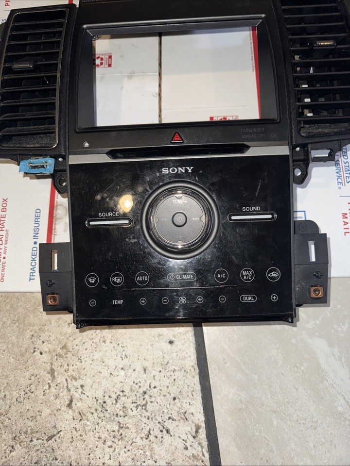 2014 - 2019 Ford Taurus Radio Face Climate Contr Panel DG1T-18A802-EM ...
