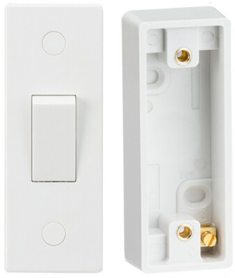 Slim 1 Gang 10A 2 Way Architrave Switch & Pattress Box in White Plastic ...