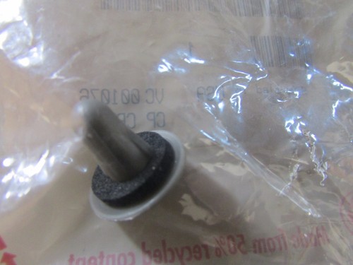 New NOS OEM Honda Taillight Grommet 91626-STK-A01 | eBay