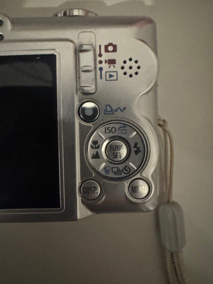 Canon PowerShot SD450 Digital ELPH 5.0MP Camera | eBay
