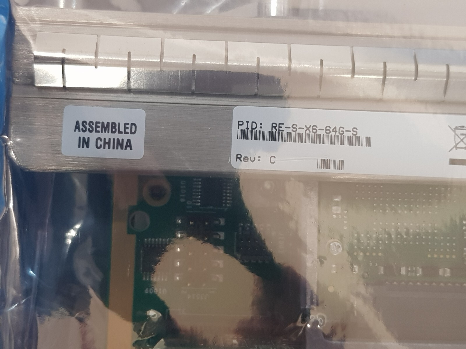 JUNIPER RE-S-X6-64G-S ROUTING ENGINE 6 CORE 2.0GHZ WITH 64G Expansion ...
