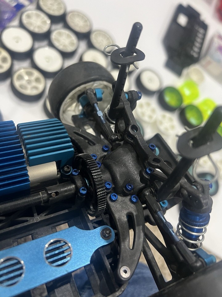 RARE! 1st GEN Vintage Team Associated 1/10 RC10 TC3 w/BOX RC car and ...