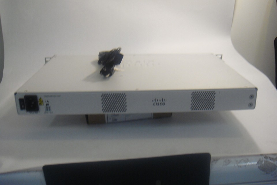 Cisco C8200-1N-4T Catalyst 8200 Series Edge Platform /with NIM-ES2-4 ...