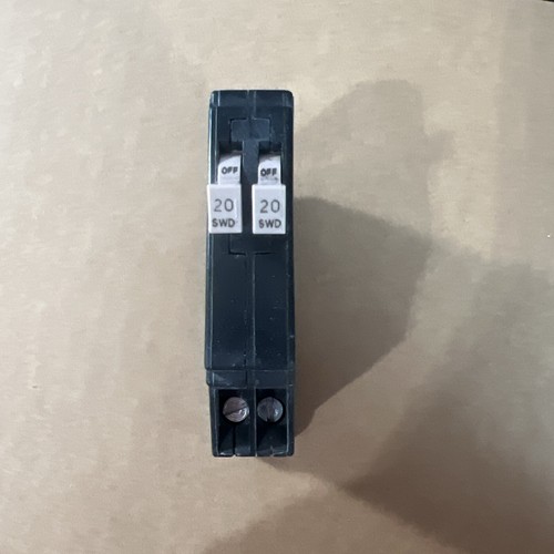 Eaton CHT2020 Circuit Breaker Twin TANDEM (Two 1 pole) CH2020 ...
