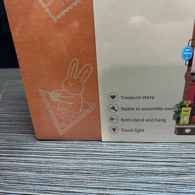 Robotime DS019 Aroma Toast Lab DIY Wall Hanging Miniature House Kit for ...