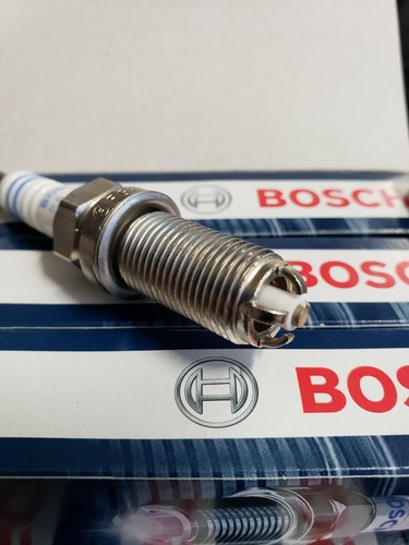 BOSCH 0242245581 SPARK PLUG 8 PCS. PORSCHE BOXTER 911 TARGA CAYENNE ...