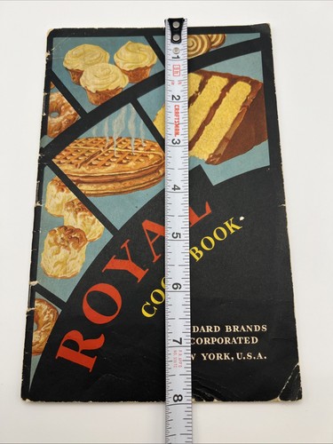 "Royal Cook Book" 1932 Standard Brands Inc. Vintage Cookbook With ...