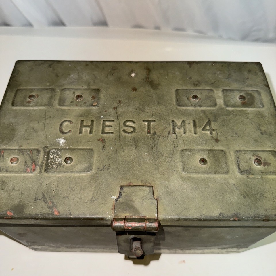 Vintage WWII Ammo Box / Chest Extremely RARE. | eBay