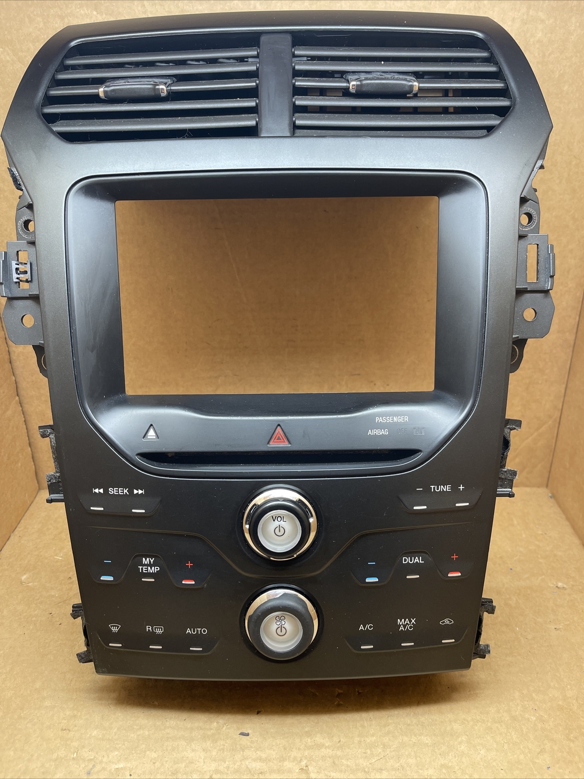 2011 Ford Explorer Control Panel Factory Am FM CD Mp3 Receiver Bb5t ...