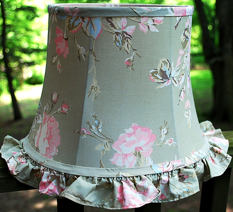 Set 2 Vtg PINK/TAUPE FLORAL Fabric Lamp Shades RUFFLED BOTTOM 9.5"H Pristine! | eBay